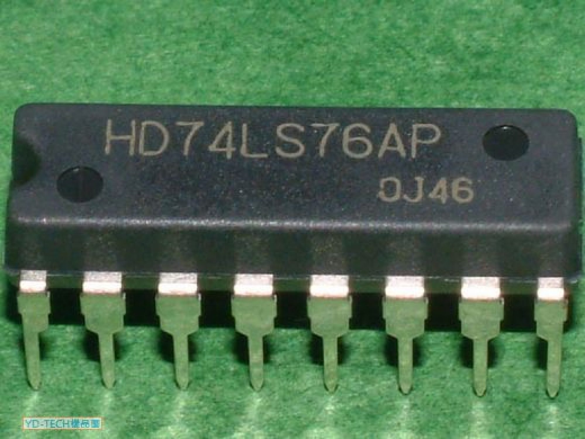 74LS76 IC JK Flip Flop Dual in Line (DIL) | Majju PK