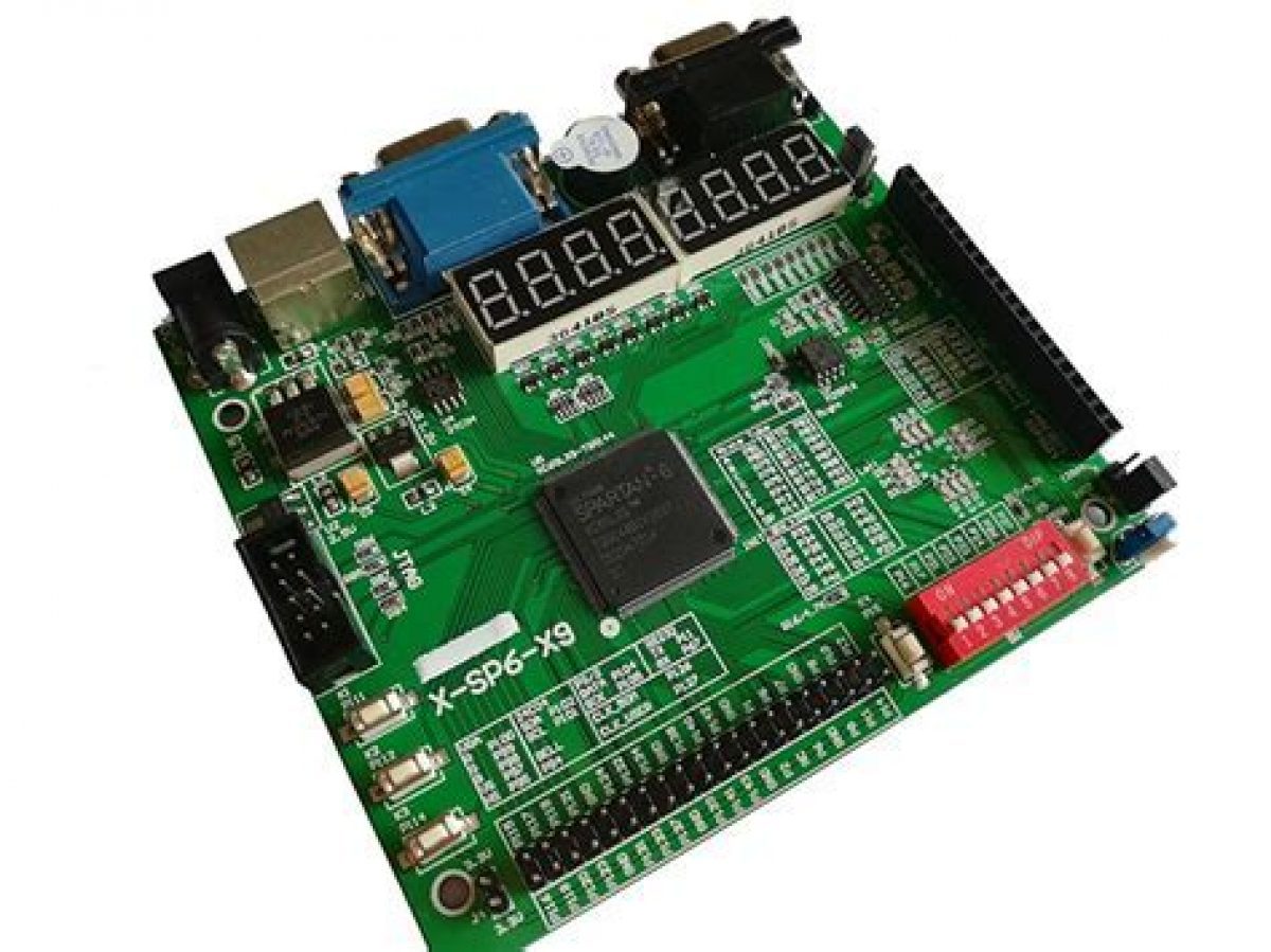 Alters FPGA board alters fpga development kit EP4CE6E22C8N Cyclone ...